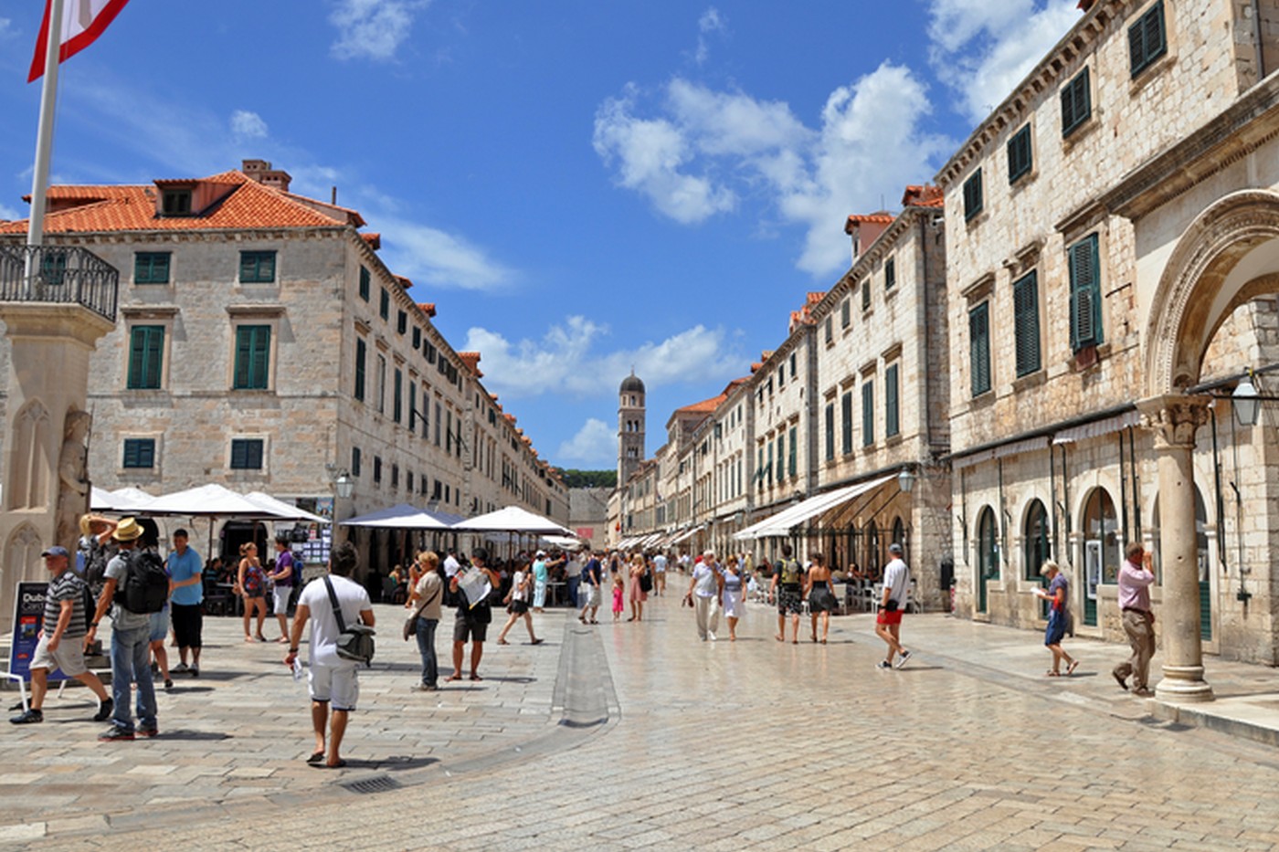 6 walkable cities in Europe for pedestrians