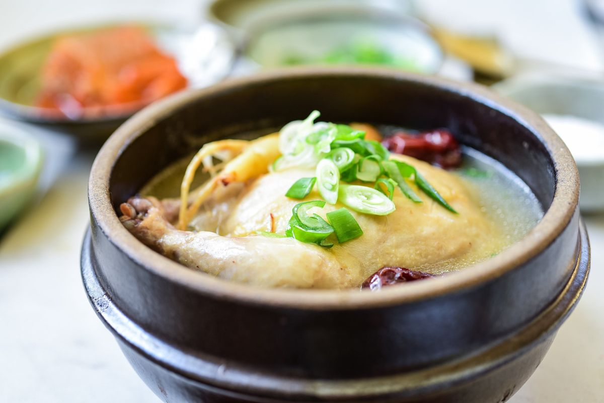 Samgyetang: A nutritious traditional Korean dish • WANDERLUST TIPS