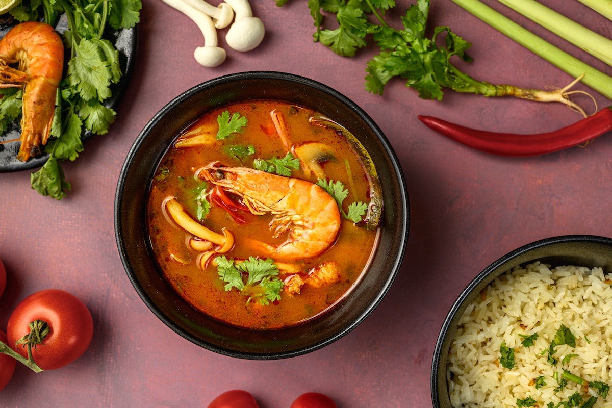 Hotter & Better: 5 Must-Try Thai Dishes • WANDERLUST TIPS