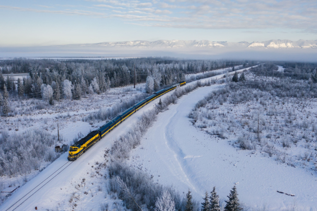 Famous White Snow Trains In The World: Journeying Through Winter ...